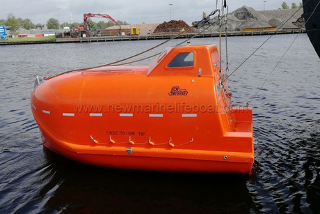 How to release a free fall lifeboat? - New Marine