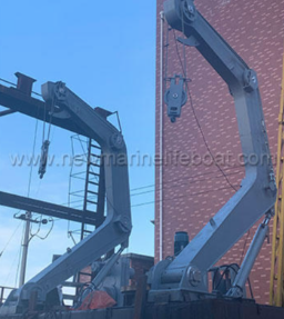 What are the types of davit used in lifeboat? - New Marine