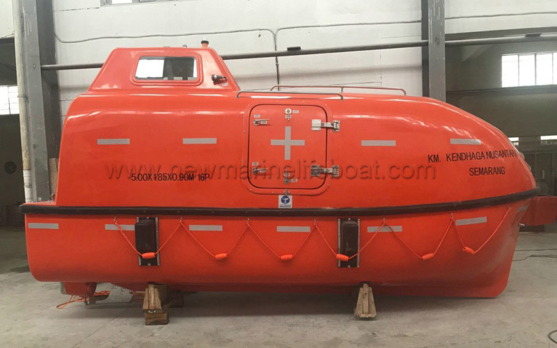 China Totally Enclosed Lifeboat | Enclosed Lifeboat for Sale - New Marine